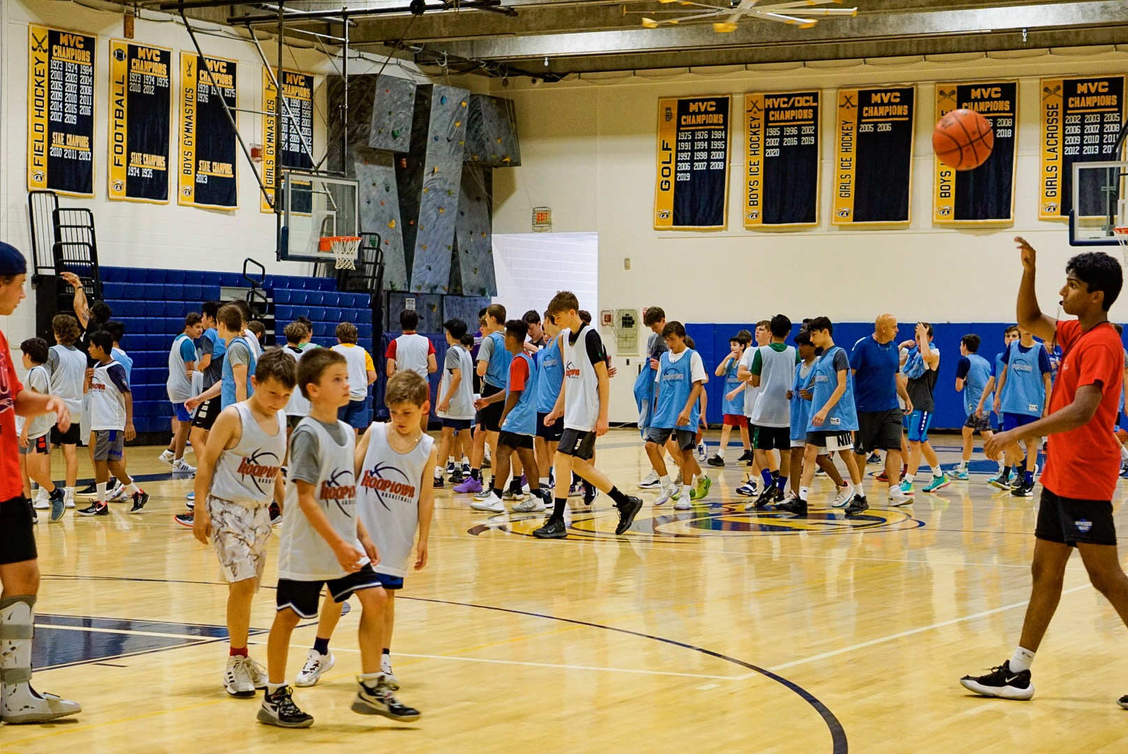 Basketball Clinic And Clients - Hoop Town Camp